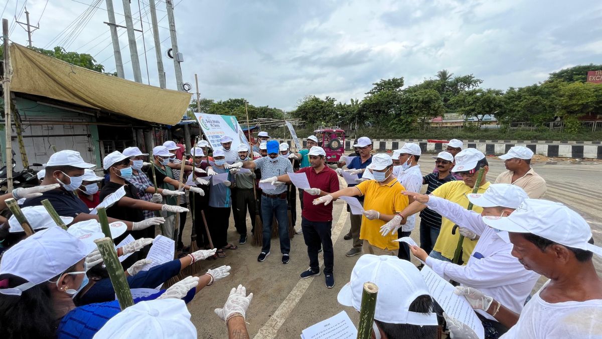 Assam: AIIMS Guwahati leads cleanliness drive under Swachhata Hi Seva ...
