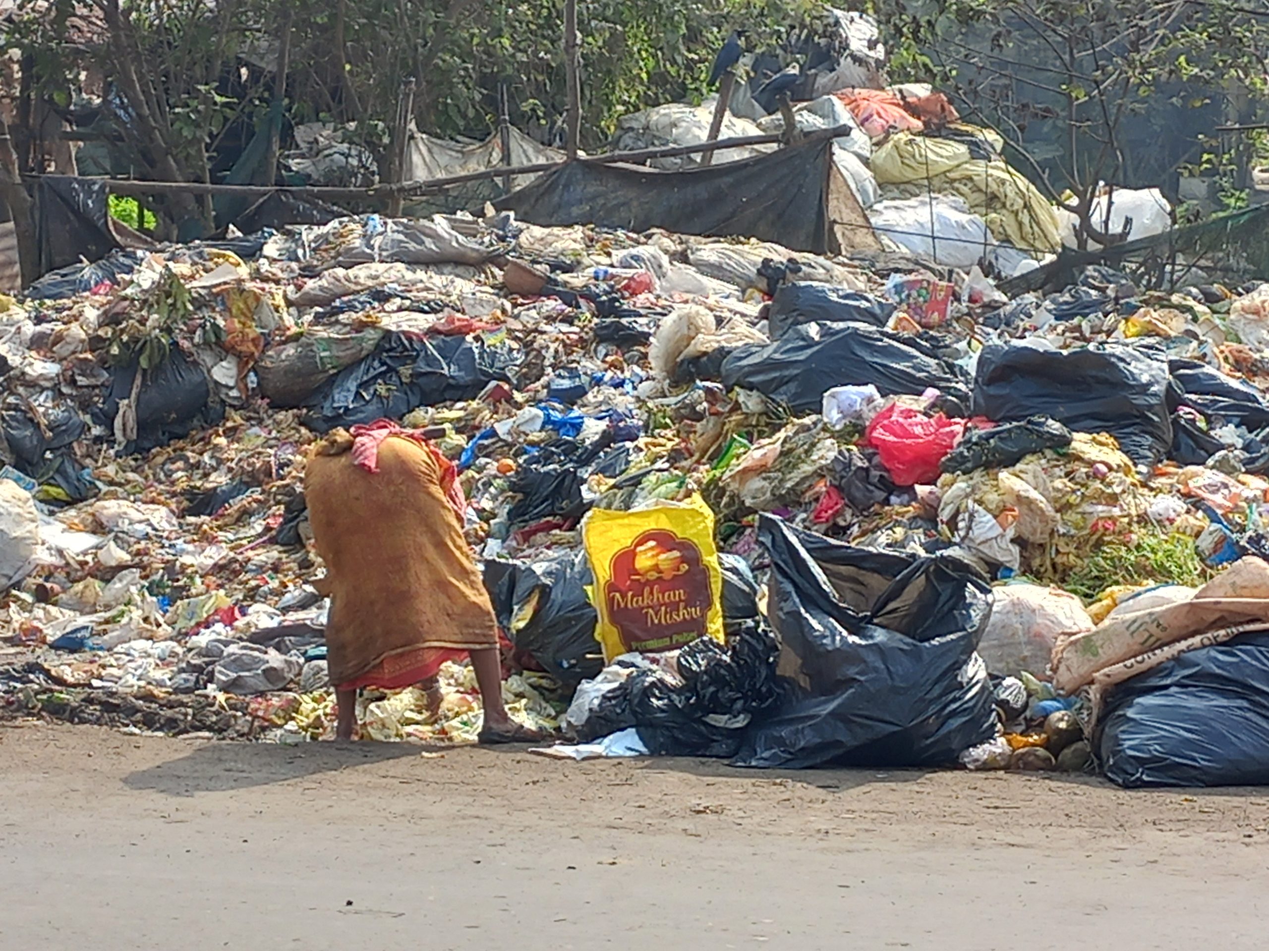 Dhapa: Plastic fumes from Kolkata’s largest landfill threaten locals' lives